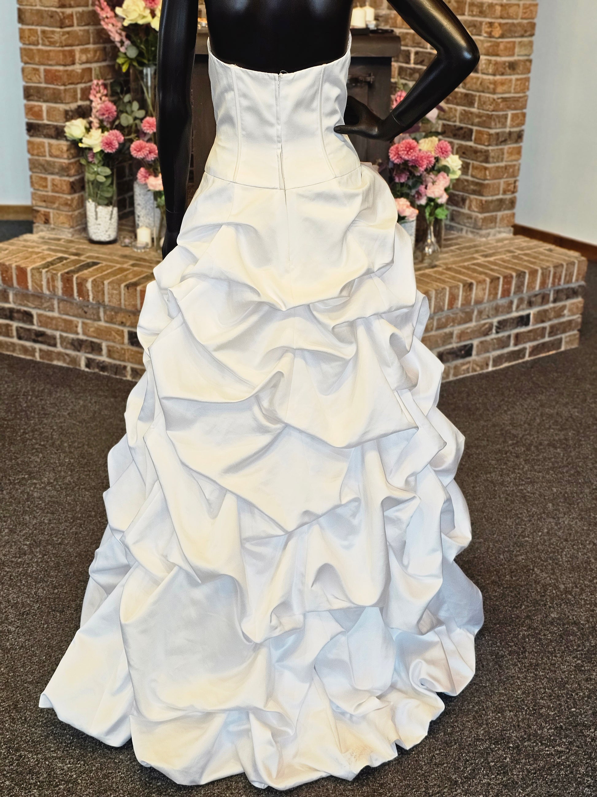 White Satin Bubble Tuck Wedding Gown – Arabella Bridal