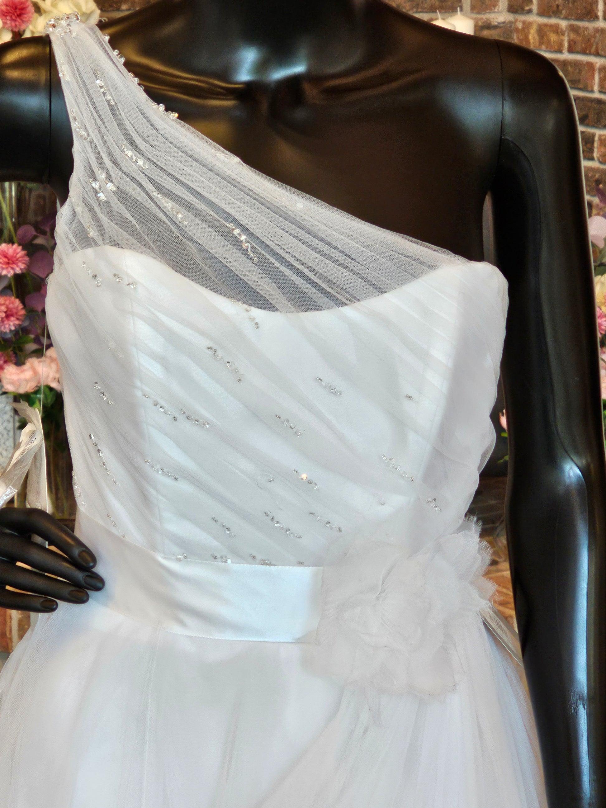 Alfred Angelo One Shoulder Tulle Wedding Gown – Arabella Bridal